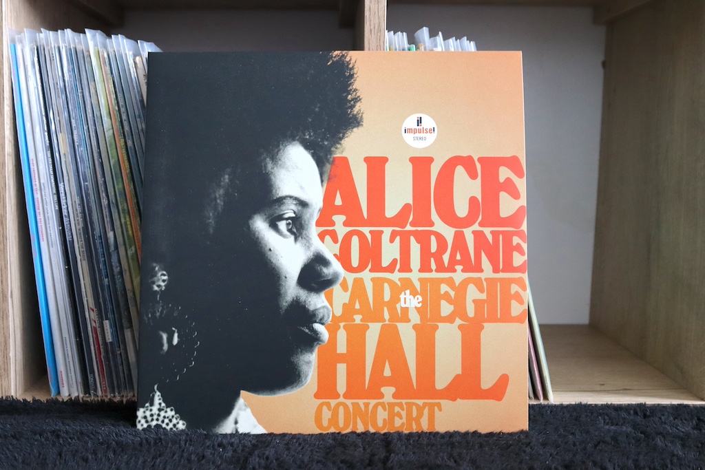 Alice Coltrane - The Carnegie Hall Concert (2024) - axels-musikblog.de